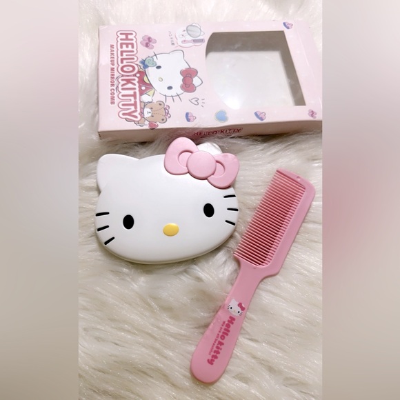 Accessories | New Hello Kitty Mirror Comb Set | Poshmark